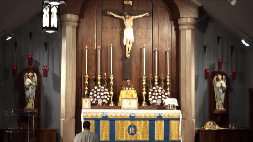 The High Altar - Servants of the Holy Family